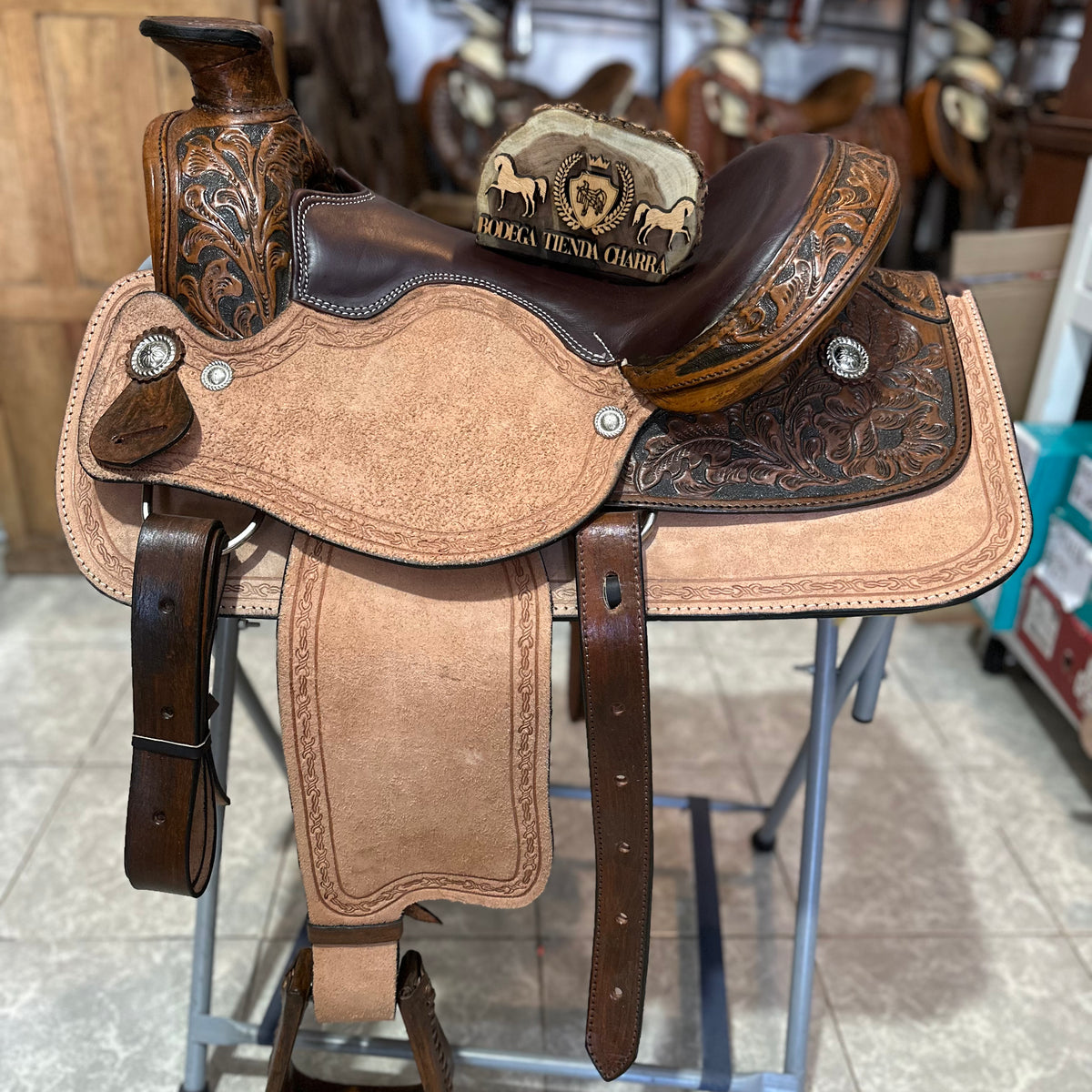 Silla texana california fuste reforzado cuero volteado F16 OUTLET ...