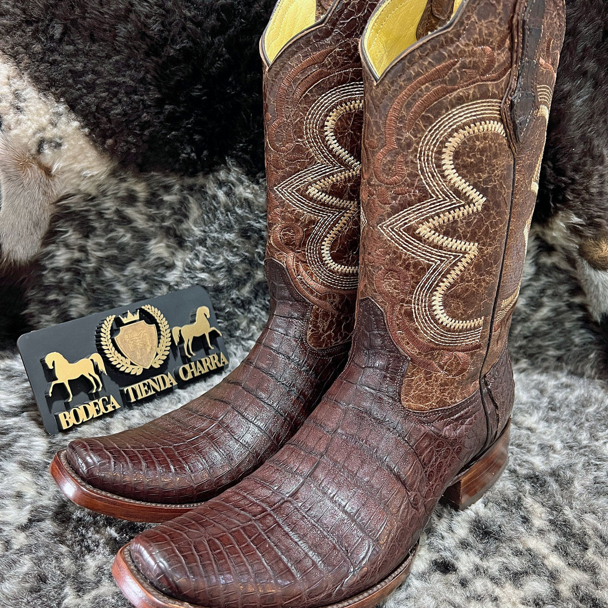 Bota horma Dubai piel de cocodrilo – Tiendacharra.com - Bodega Tienda ...