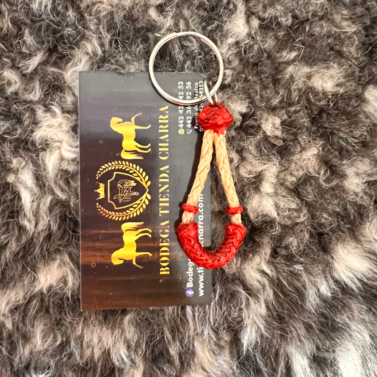 Mount model keychain – Tiendacharra.com - Bodega Tienda Charra