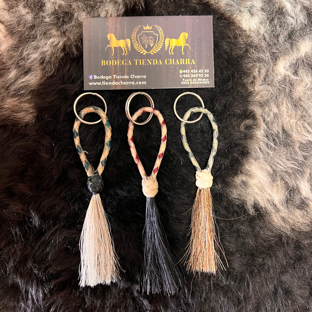 Mount model keychain – Tiendacharra.com - Bodega Tienda Charra